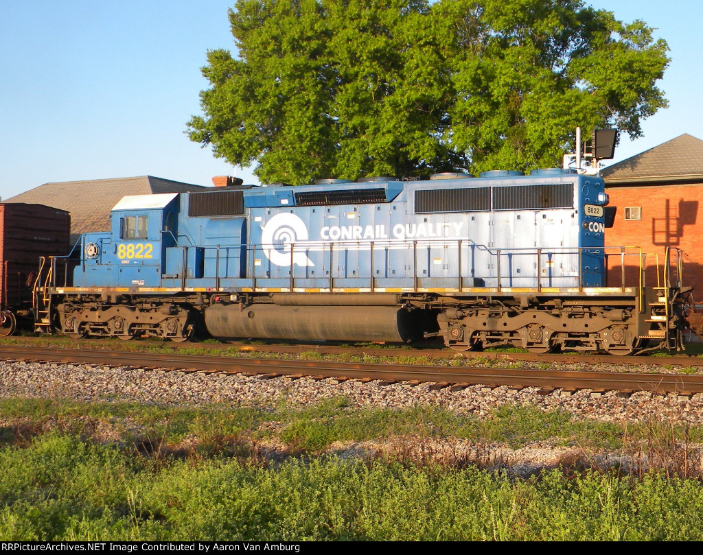 CSX 8822